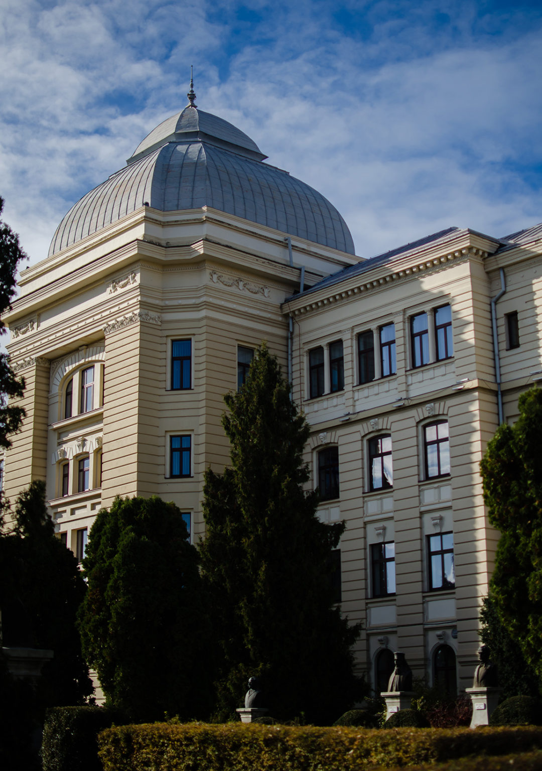 Obiective turistice de vizitat in Iasi - AnotherSide Of Me